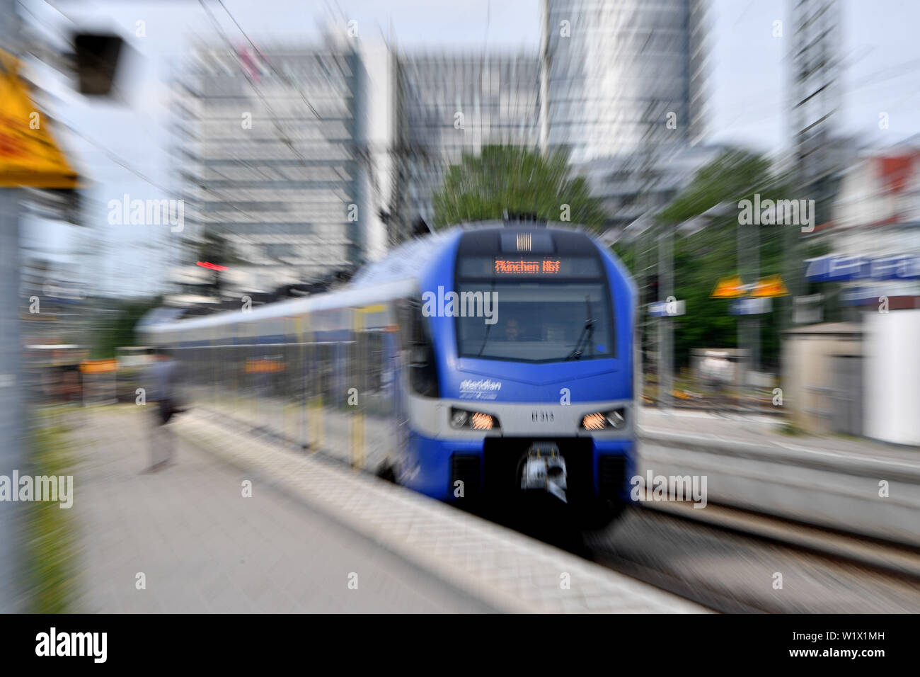 Salzburger lokalbahnen -Fotos und -Bildmaterial in hoher Auflösung – Alamy