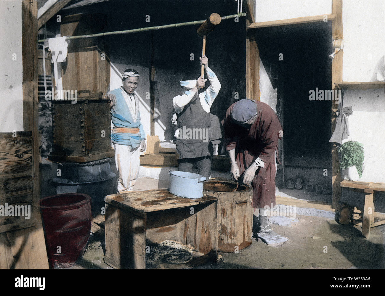 [1900s Japan - Japanische Neues Jahr - Stampfen von Reis] Herzklopfen ...