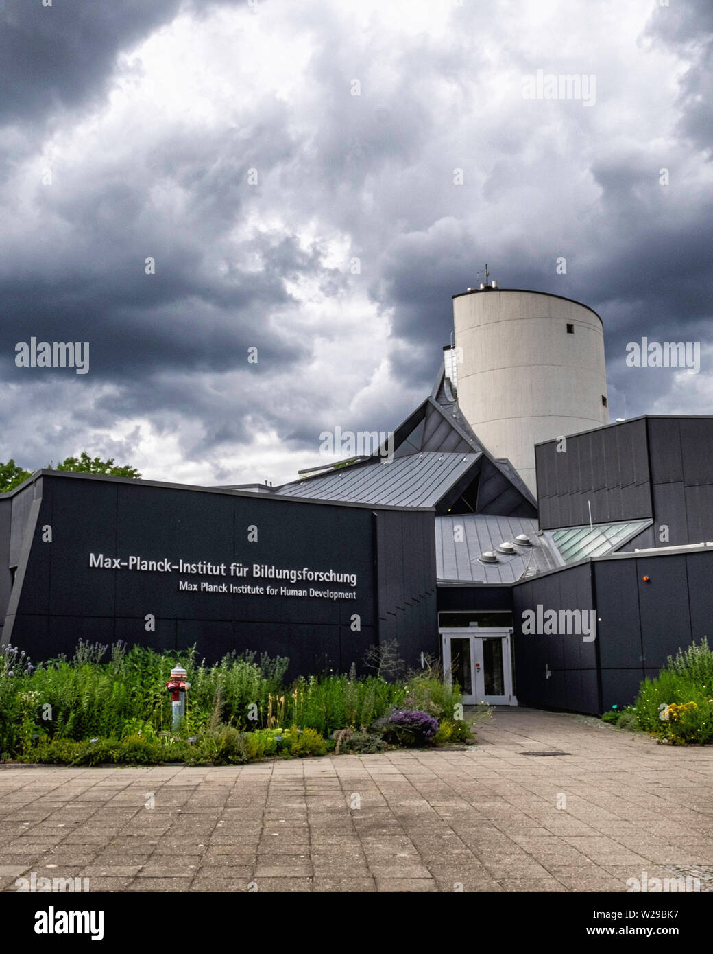 Hermann fehling -Fotos und -Bildmaterial in hoher Auflösung – Alamy