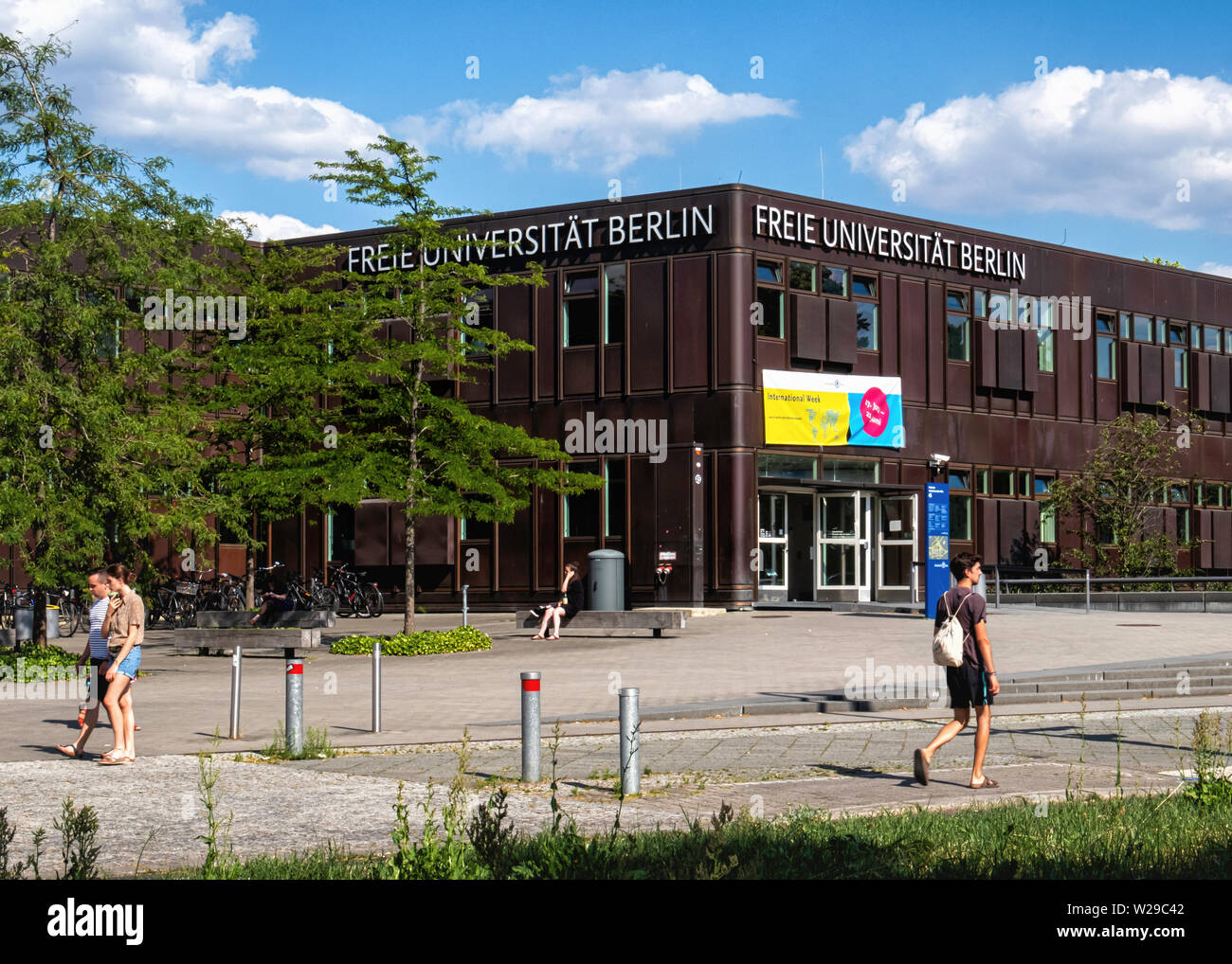 Freie unversität berlin dahlem -Fotos und -Bildmaterial in hoher ...