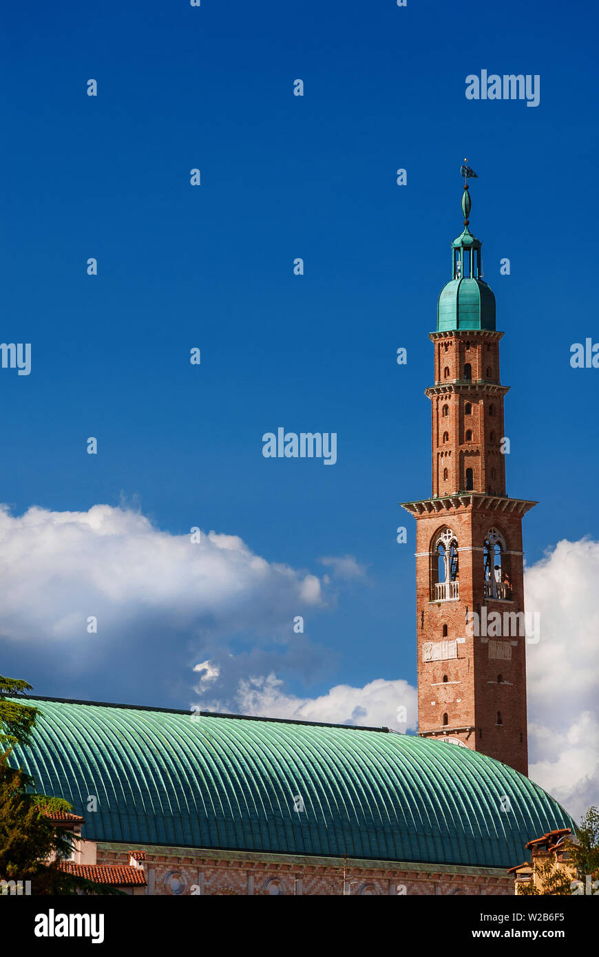 Palladianische gotik -Fotos und -Bildmaterial in hoher Auflösung – Alamy