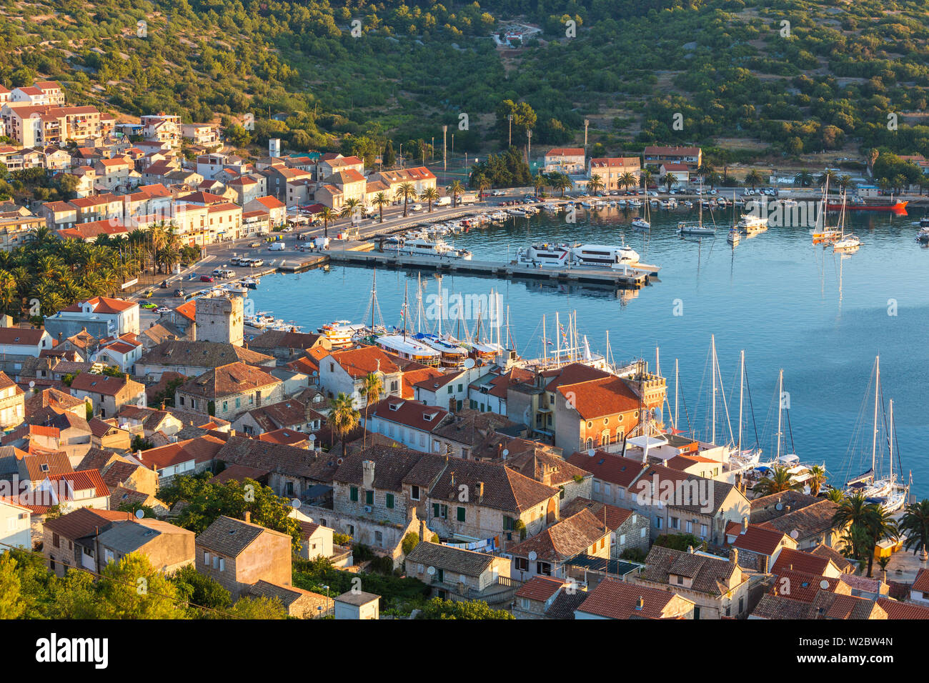 Vis kroatien -Fotos und -Bildmaterial in hoher Auflösung – Alamy