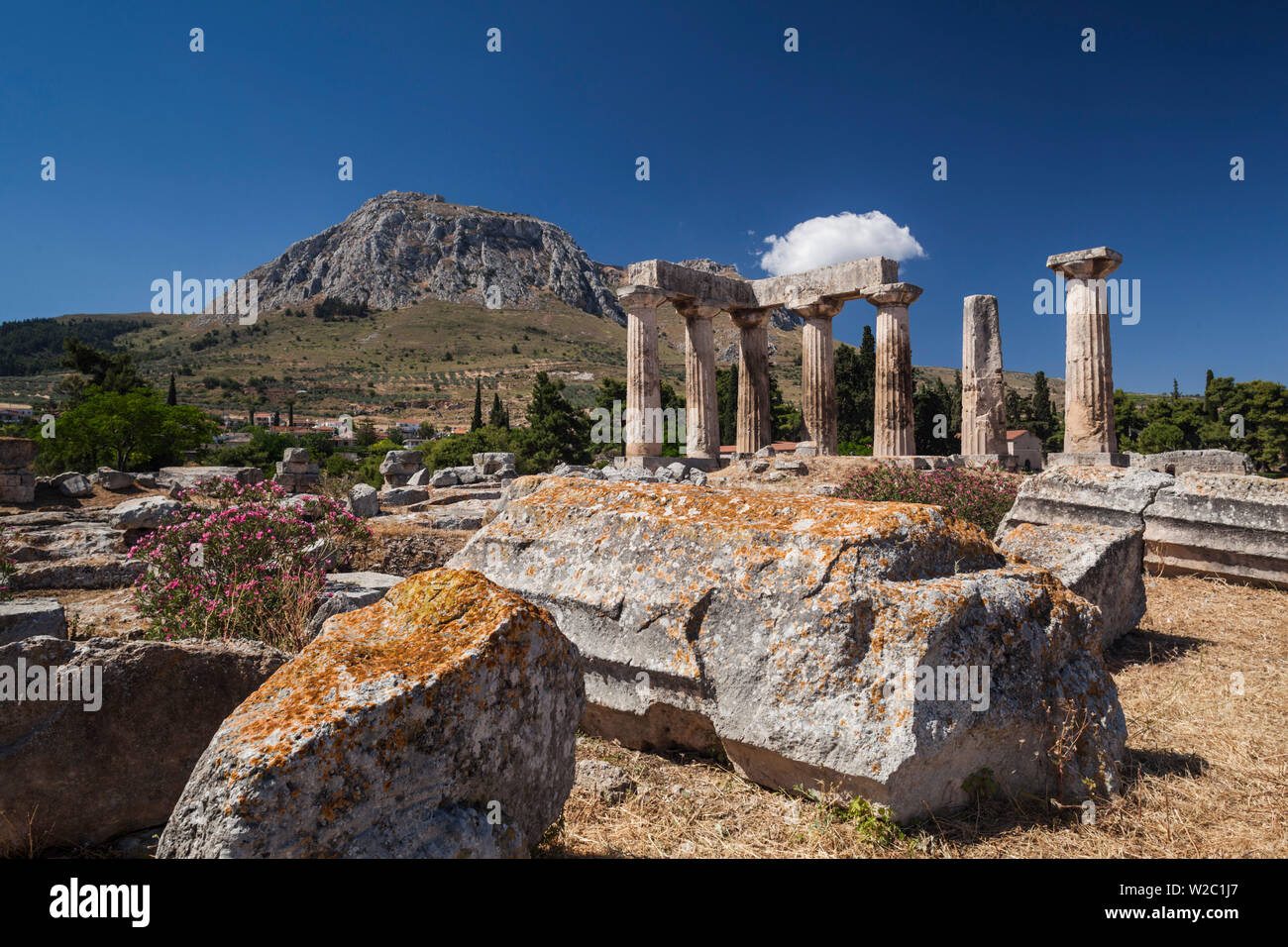 Korinth antiken griechenland -Fotos und -Bildmaterial in hoher ...