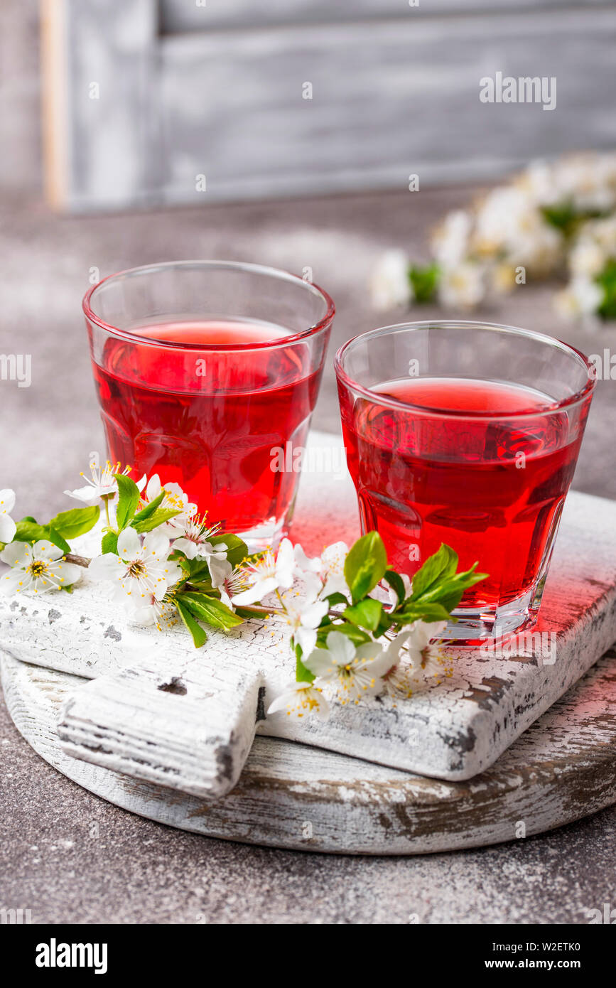 Gesunde kirsche -Fotos und -Bildmaterial in hoher Auflösung – Alamy