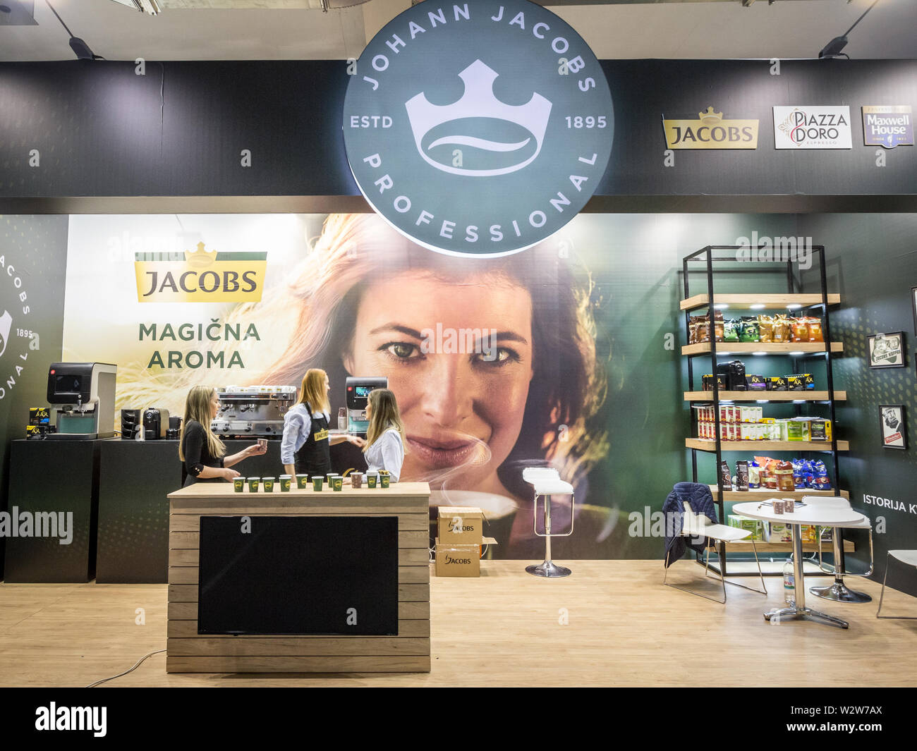 Jacobs coffee -Fotos und -Bildmaterial in hoher Auflösung – Alamy