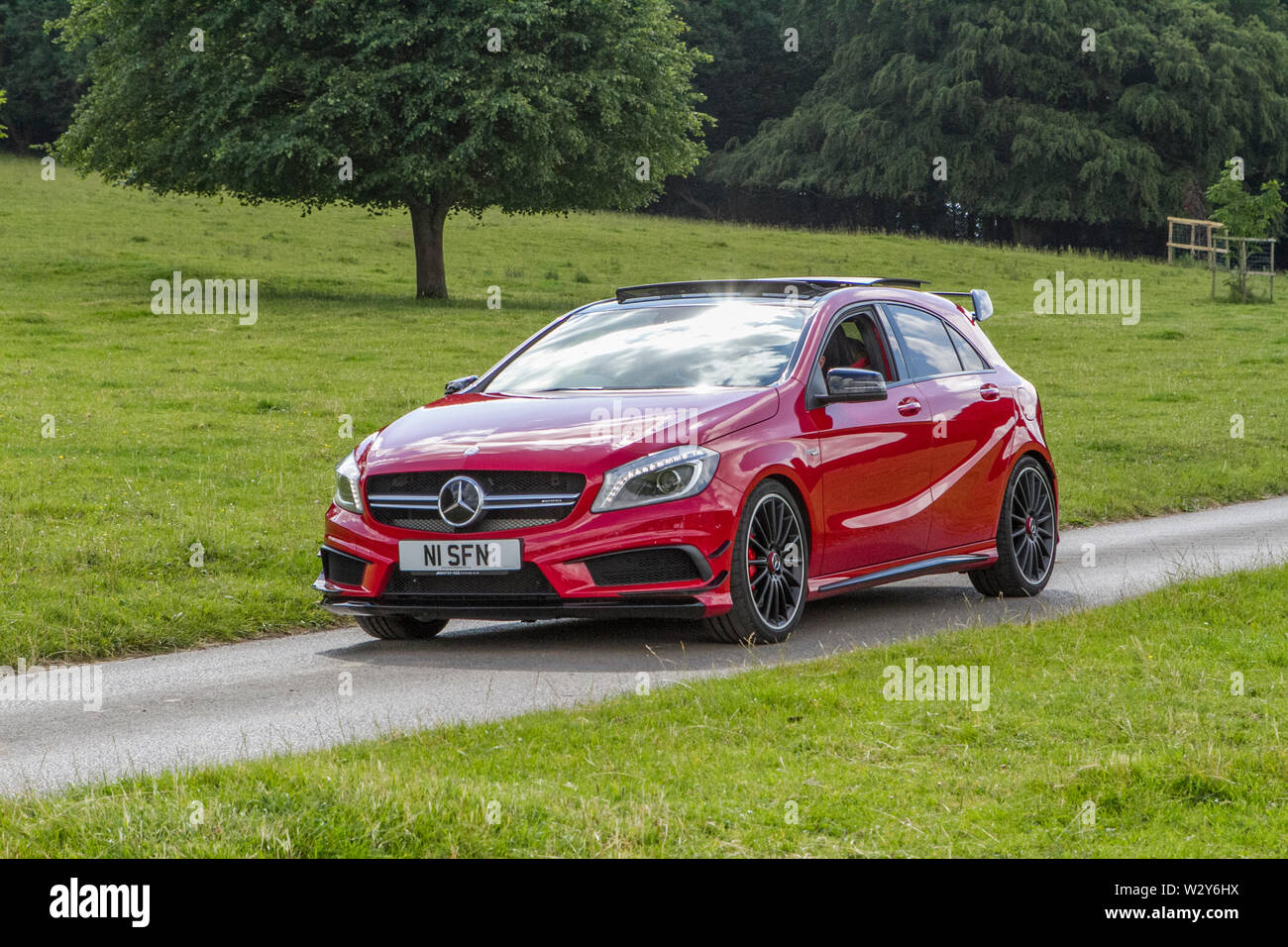 Mercedes hall vintage -Fotos und -Bildmaterial in hoher Auflösung – Alamy