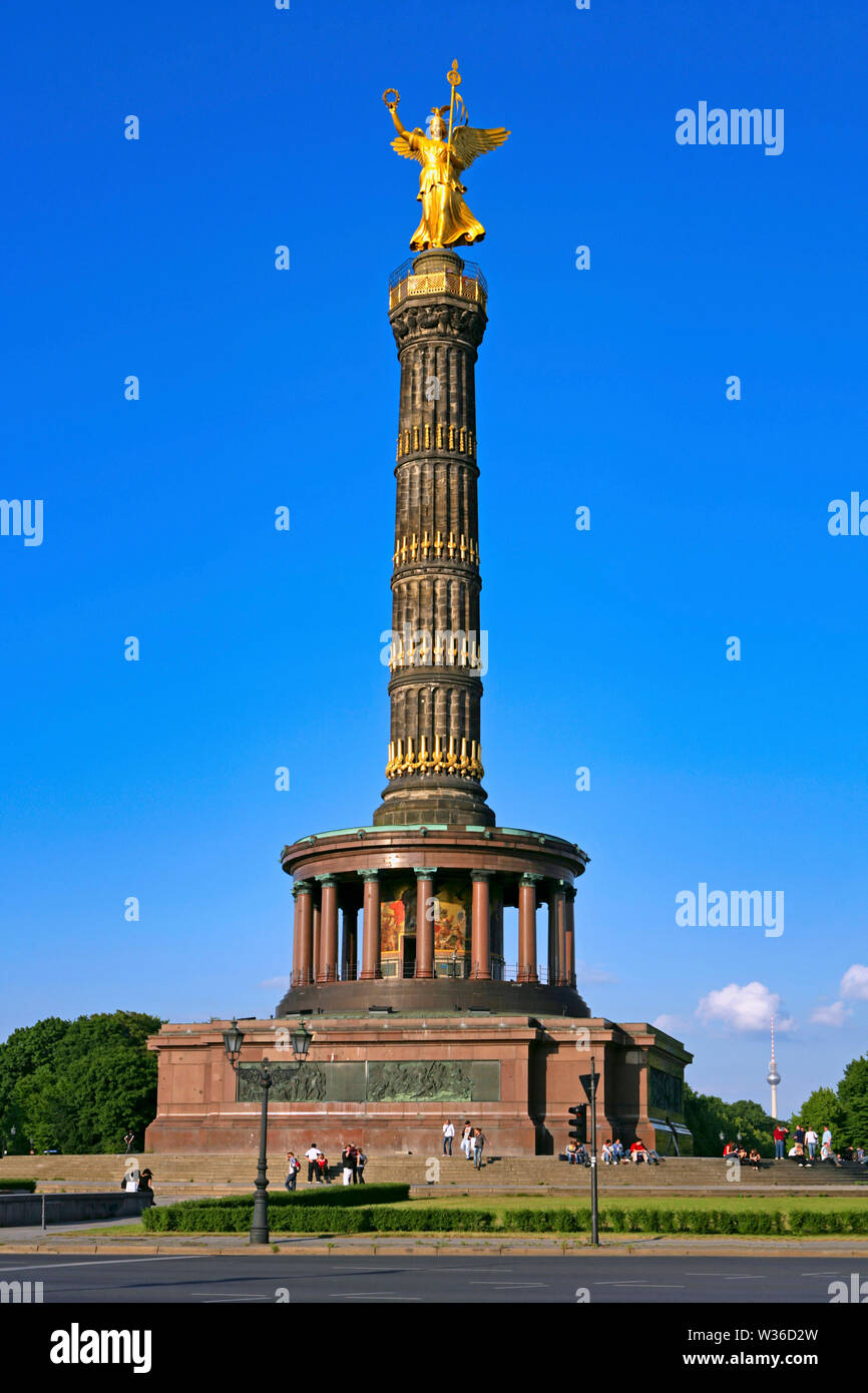 Goldelse, Statue von St. Victoria auf der Siegessäule Großen Stern ...