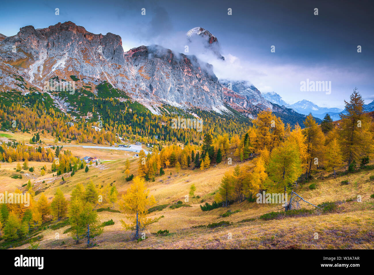 Wald malerisch -Fotos und -Bildmaterial in hoher Auflösung – Alamy
