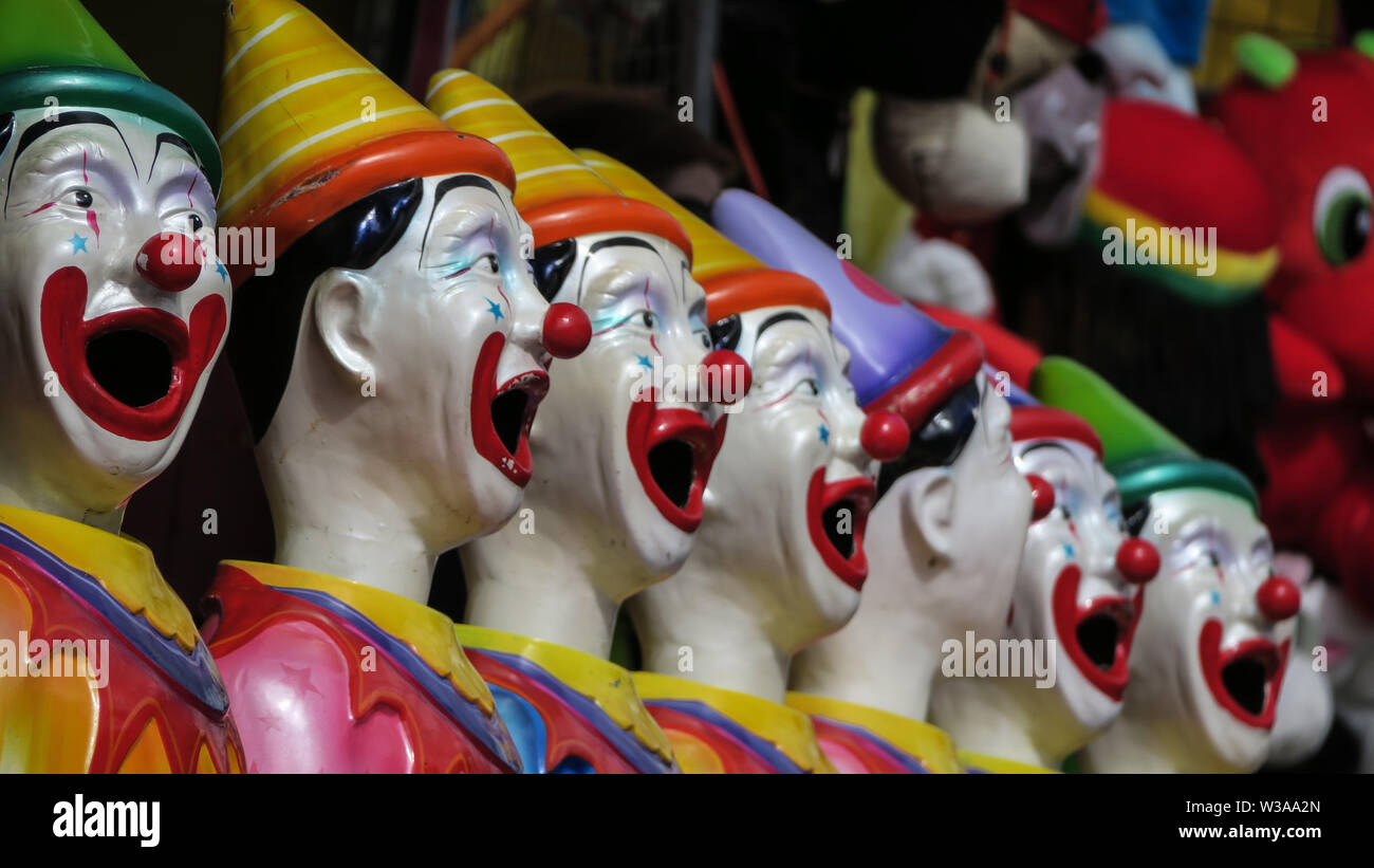 Karneval clowns -Fotos und -Bildmaterial in hoher Auflösung – Alamy