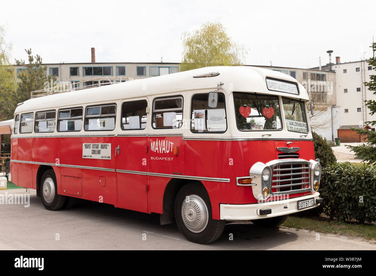 Autobus auto bus automobile bus -Fotos und -Bildmaterial in hoher ...