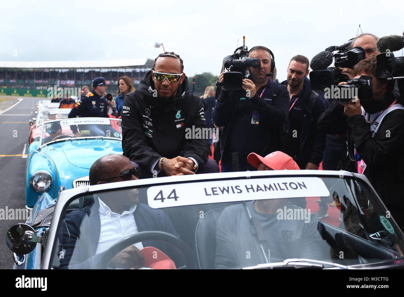 Mercedes amg f1 vater anthony hamilton -Fotos und -Bildmaterial in ...