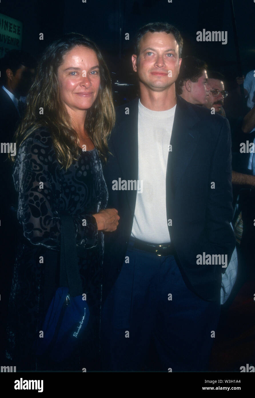 Gary sinise moira harris -Fotos und -Bildmaterial in hoher Auflösung ...