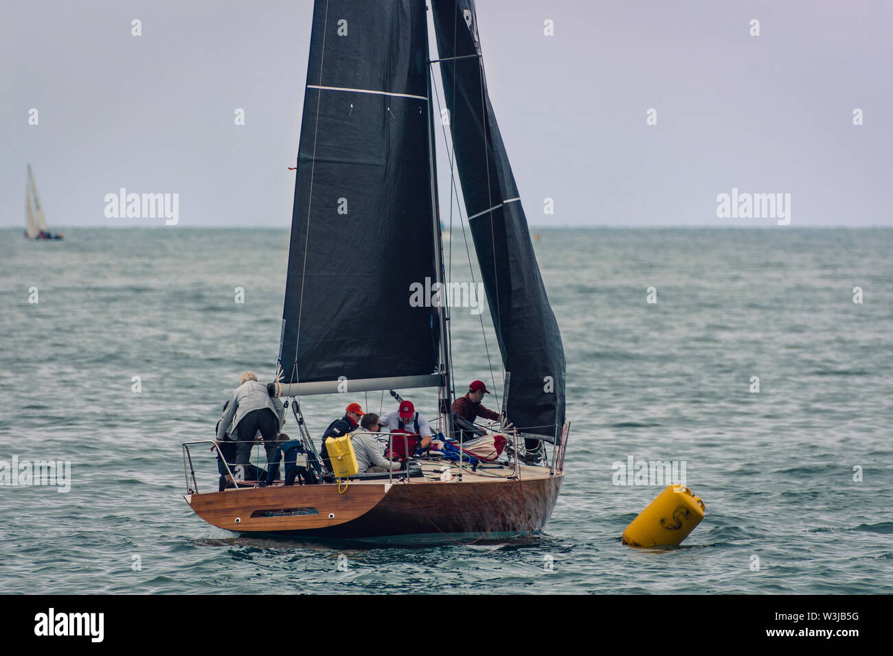 Boje drehen -Fotos und -Bildmaterial in hoher Auflösung – Alamy