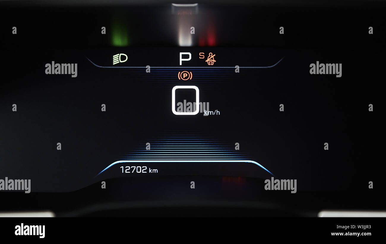 Fahrzeug Instrumententafel mit Tachometer, Drehzahlmesser, Tacho ...