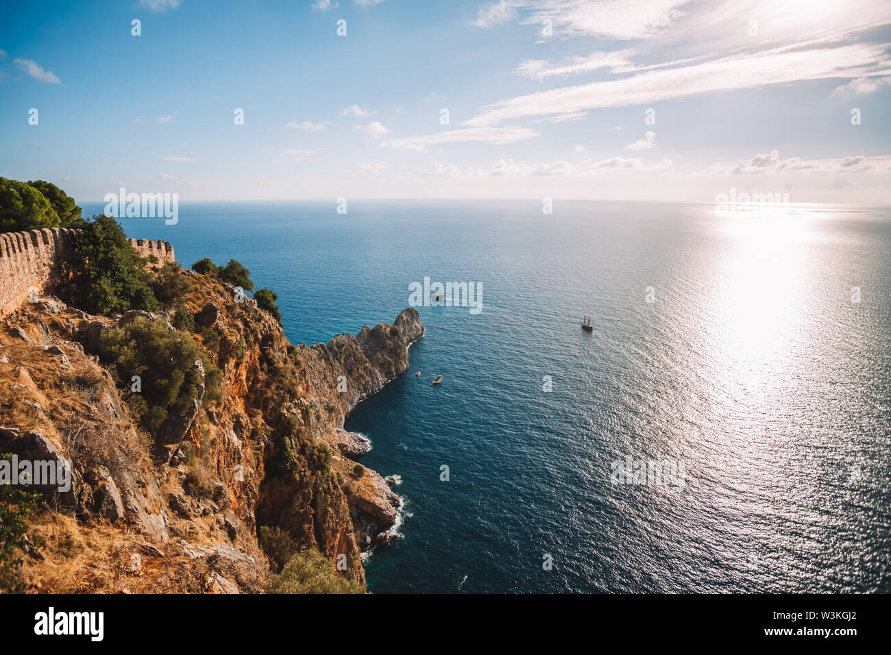 View coast sea alanya turkey -Fotos und -Bildmaterial in hoher ...