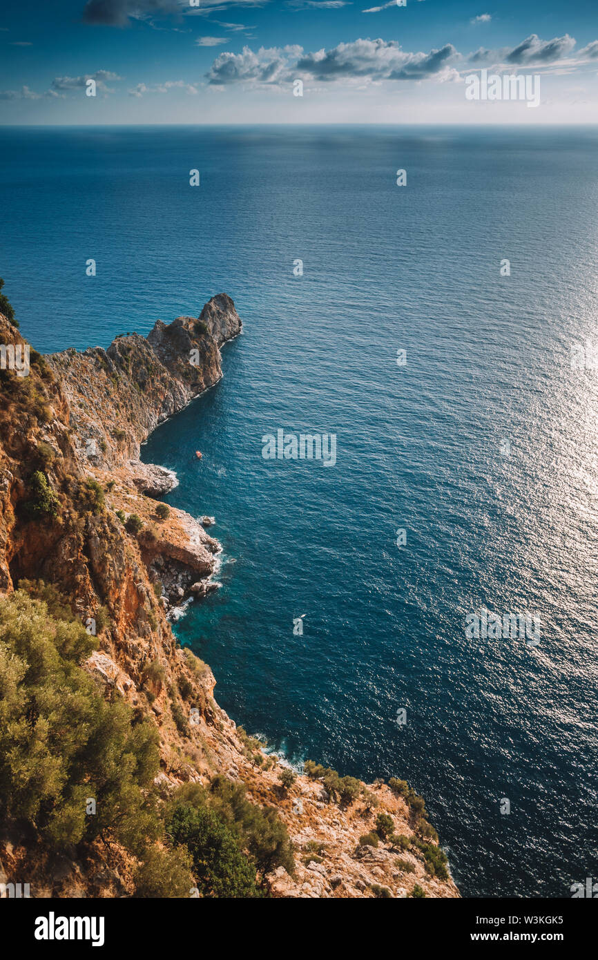 View coast sea alanya turkey -Fotos und -Bildmaterial in hoher ...