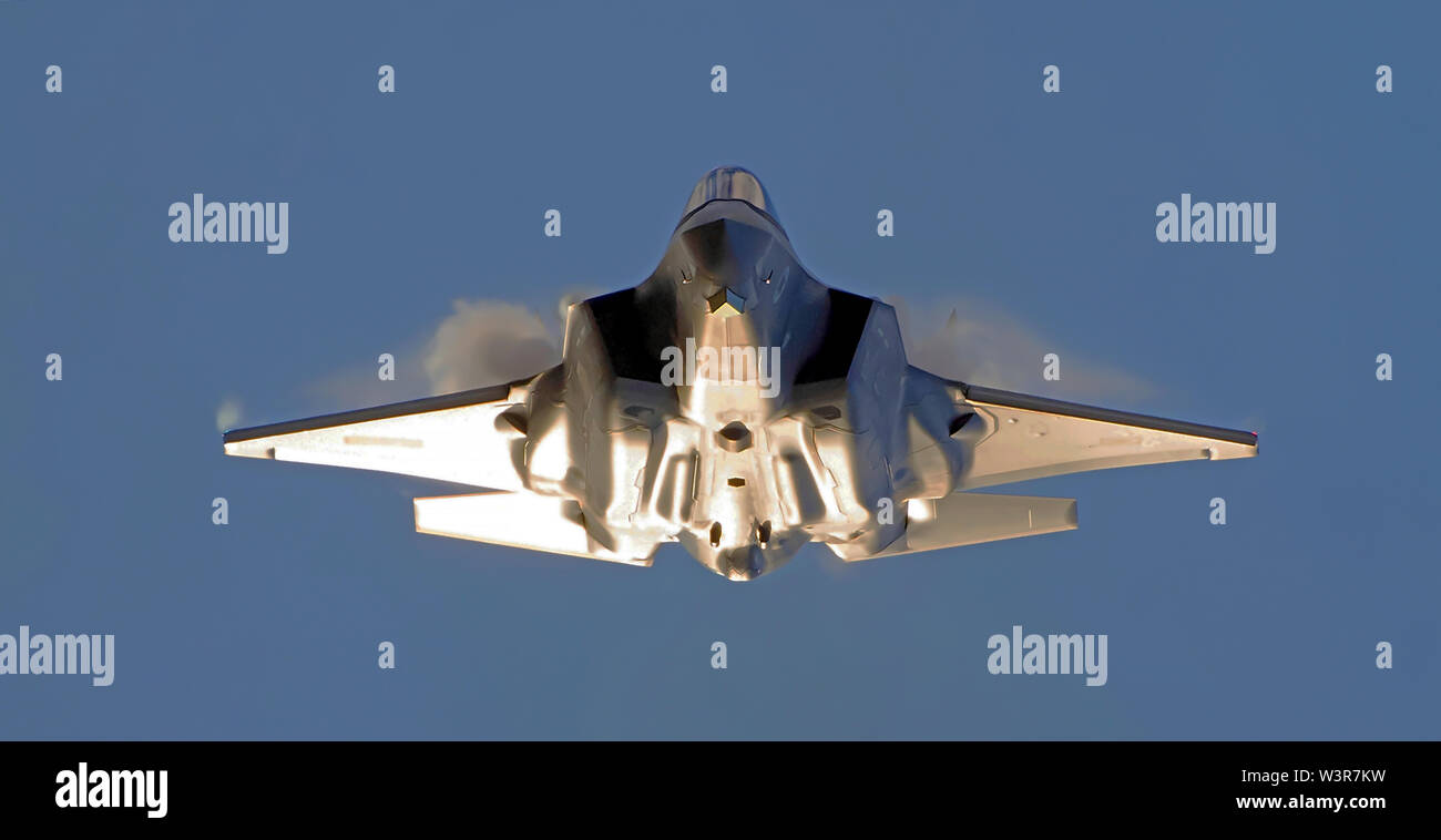 Die israelische Luftwaffe (IAF) Lockheed Martin F-35 ICH (adir) im Flug ...