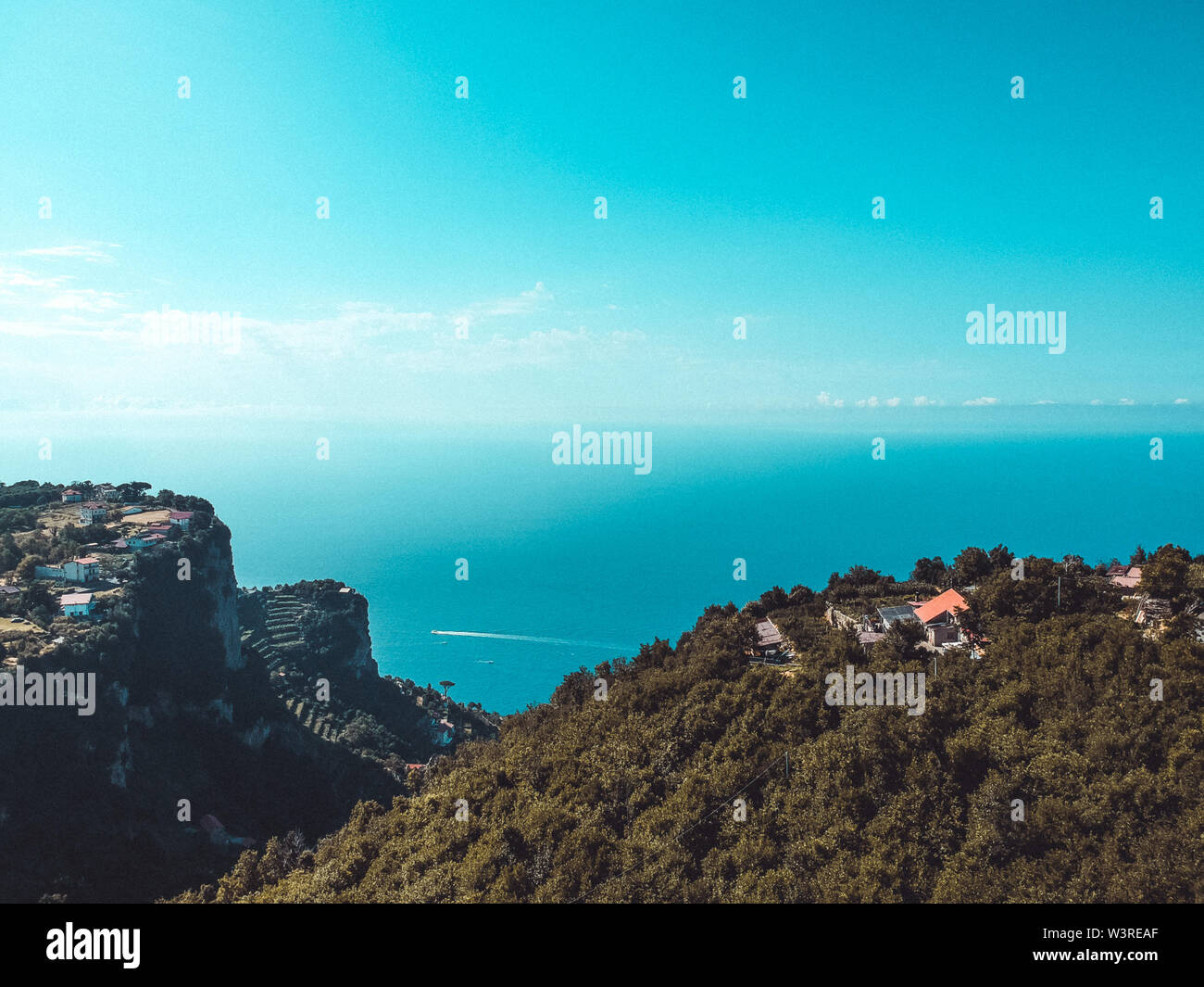 Himmelhohe ansichten -Fotos und -Bildmaterial in hoher Auflösung – Alamy