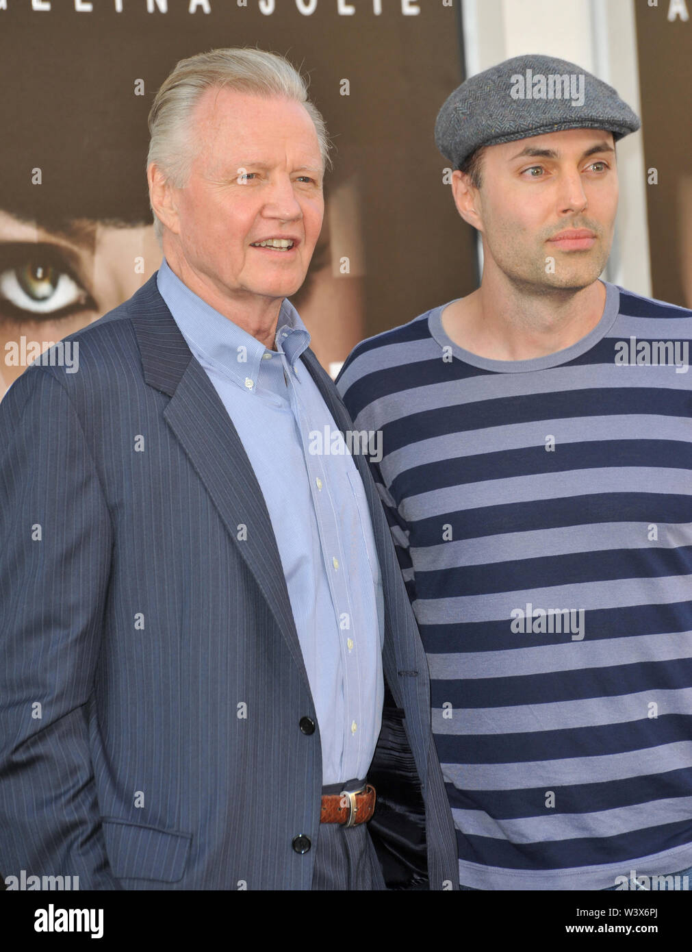 James haven and jon voight -Fotos und -Bildmaterial in hoher Auflösung ...