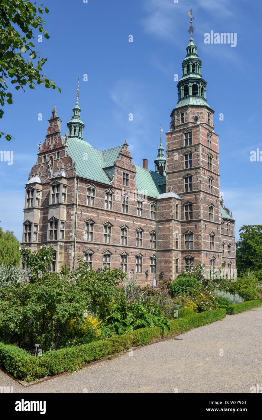 Schloss Rosenborg ist ein Renaissanceschloss im Zentrum von Kopenhagen ...