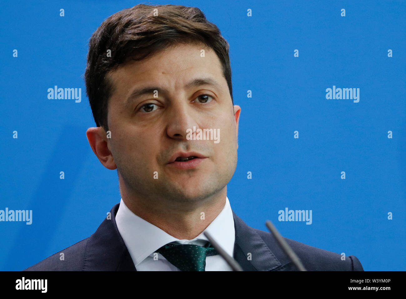 Volodymyr selensky -Fotos und -Bildmaterial in hoher Auflösung – Alamy