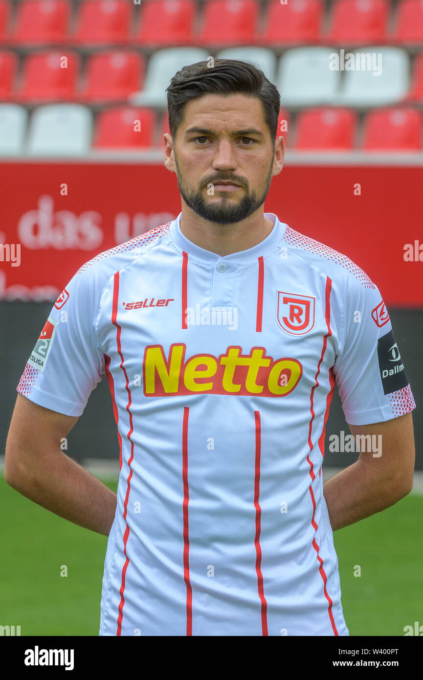 Oliver hein ssv jahn regensburg -Fotos und -Bildmaterial in hoher ...