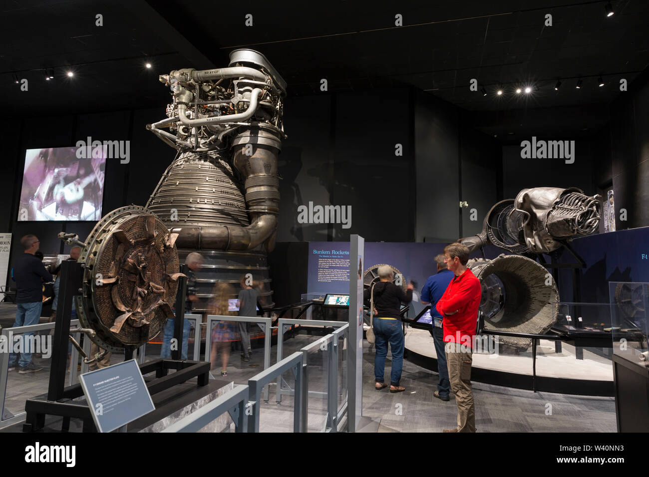 Smithsonian saturn v rocket -Fotos und -Bildmaterial in hoher Auflösung ...