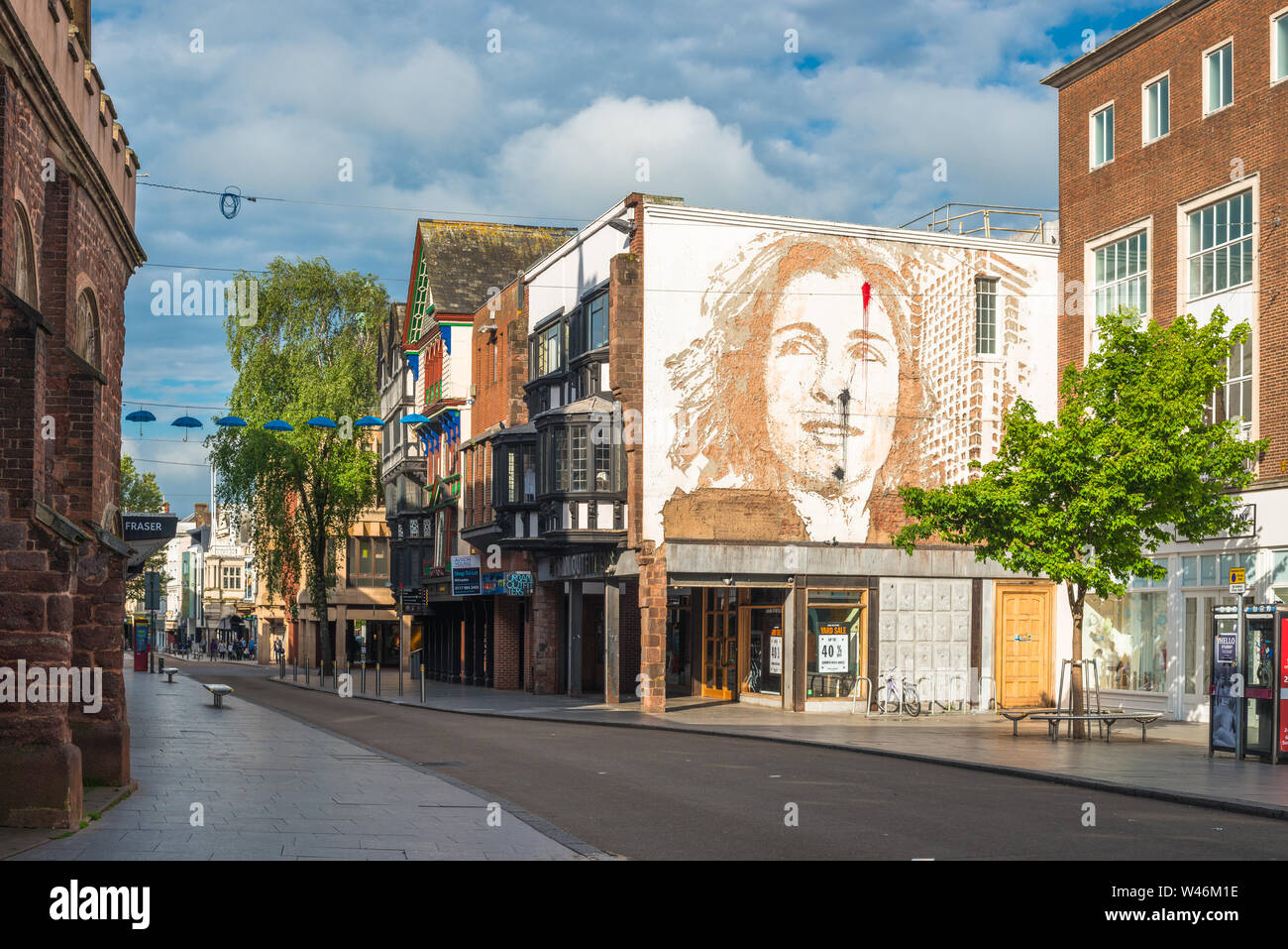 Exeter high street -Fotos und -Bildmaterial in hoher Auflösung – Alamy