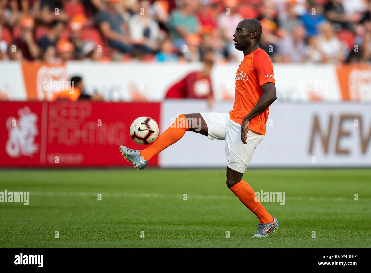 Hans sarpei where -Fotos und -Bildmaterial in hoher Auflösung - Seite 2 ...