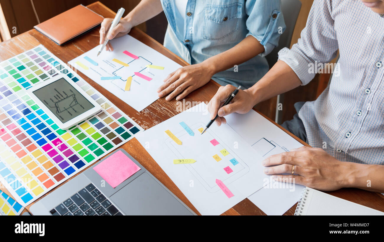 Business Technology Konzept, kreativen Team designer Auswahl Proben mit ...