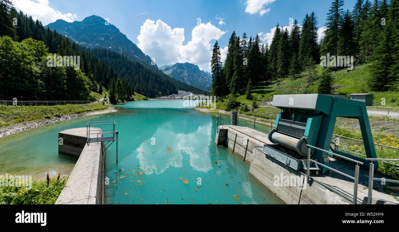 Wehr Wasser Stockfotos und -bilder Kaufen - Alamy