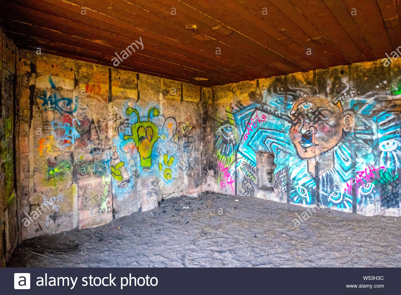 Concrete Bunker Stockfotos und -bilder Kaufen - Alamy