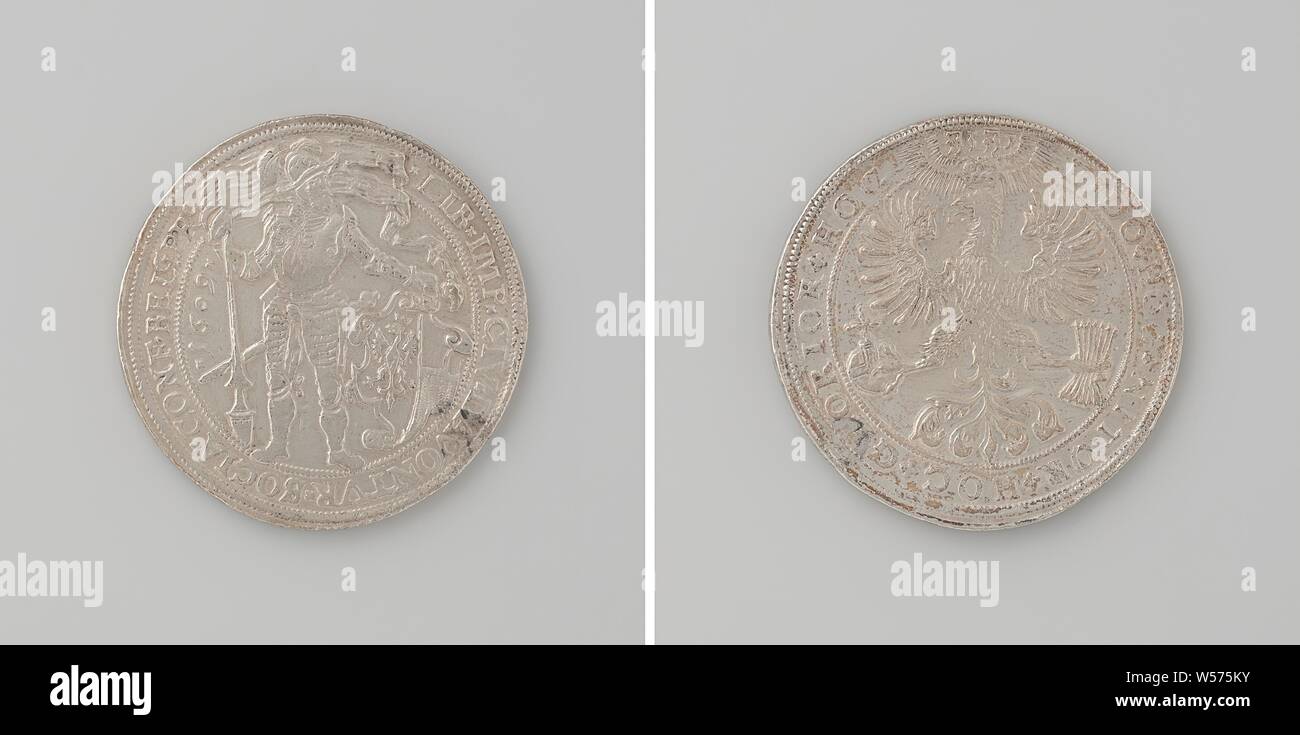 Der adler standard -Fotos und -Bildmaterial in hoher Auflösung – Alamy