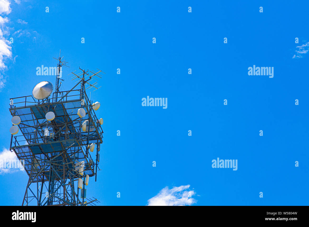 Funkmast 5g -Fotos und -Bildmaterial in hoher Auflösung – Alamy