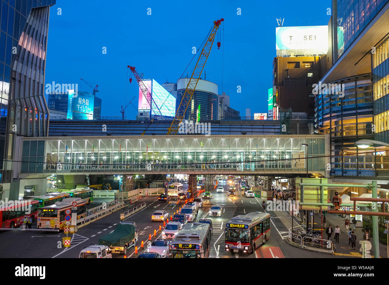 Tokyo verkehr -Fotos und -Bildmaterial in hoher Auflösung – Alamy