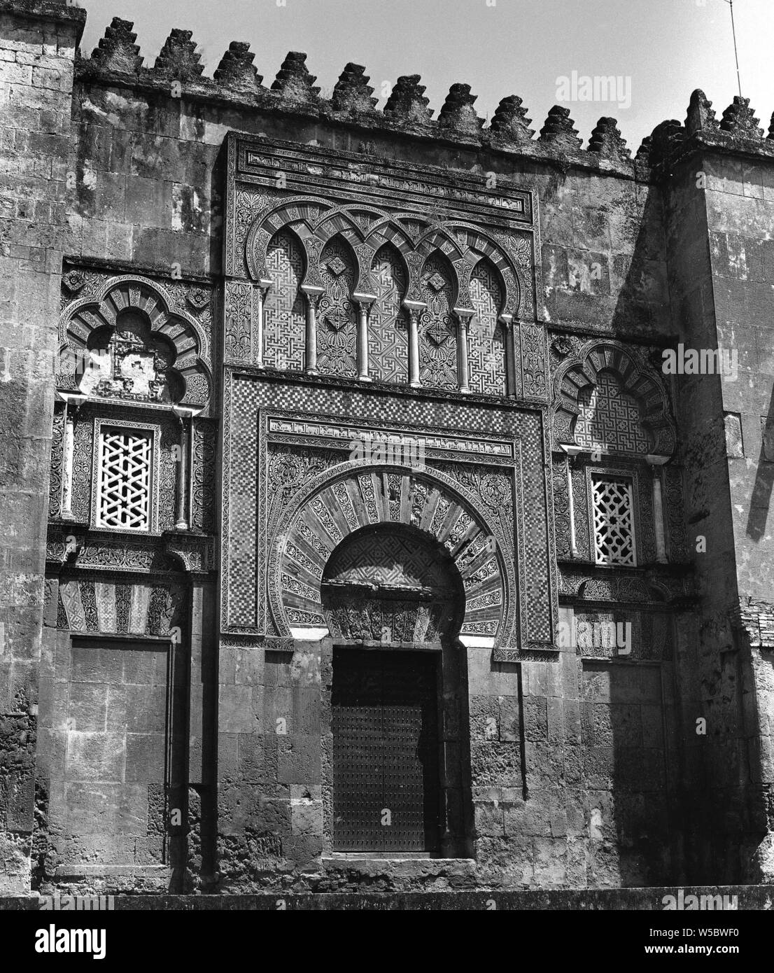 PUERTA DE Al-hakam II O DE SAN MIGUEL DE LA MEZQUITA DE CORDOBA - SIGLO ... PUERTA DE Al-hakam II O DE SAN MIGUEL DE LA MEZQUITA DE CORDOBA - SIGLO ...