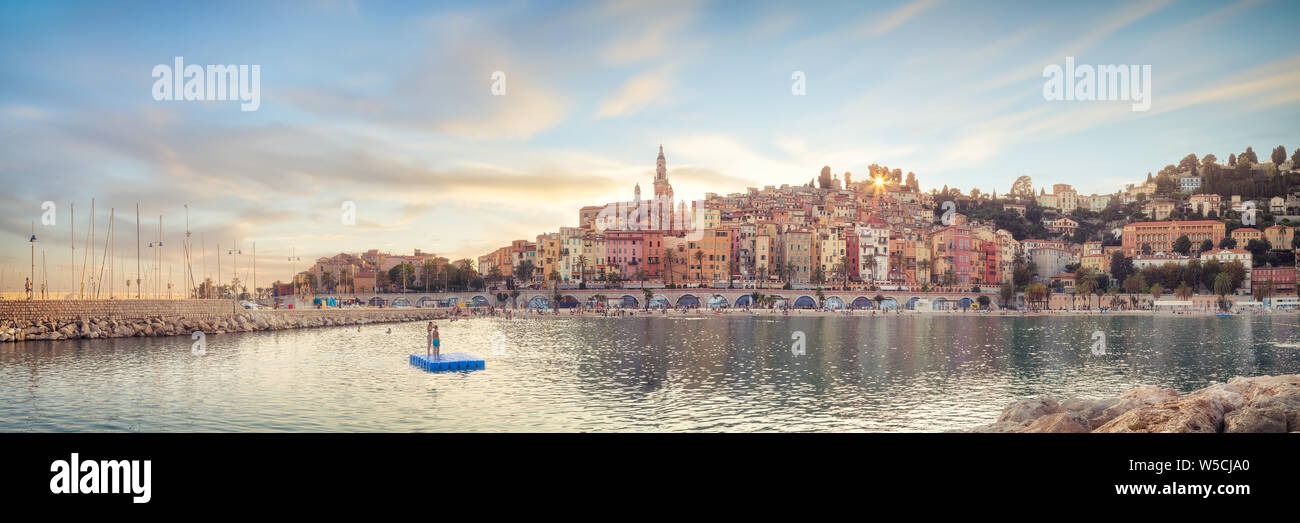 Strand bei menton Stockfotos und -bilder Kaufen - Alamy