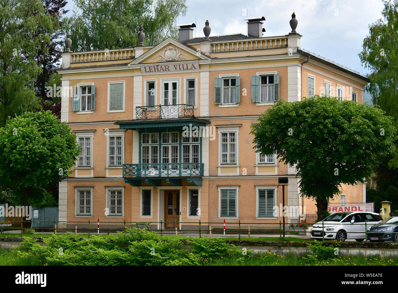 Lehar villa -Fotos und -Bildmaterial in hoher Auflösung – Alamy