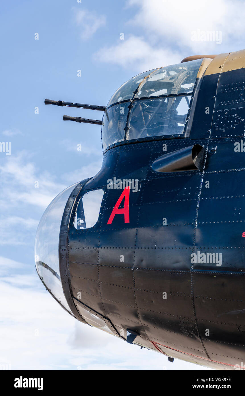 Lancaster flugzeug nase Stockfotos und -bilder Kaufen - Alamy