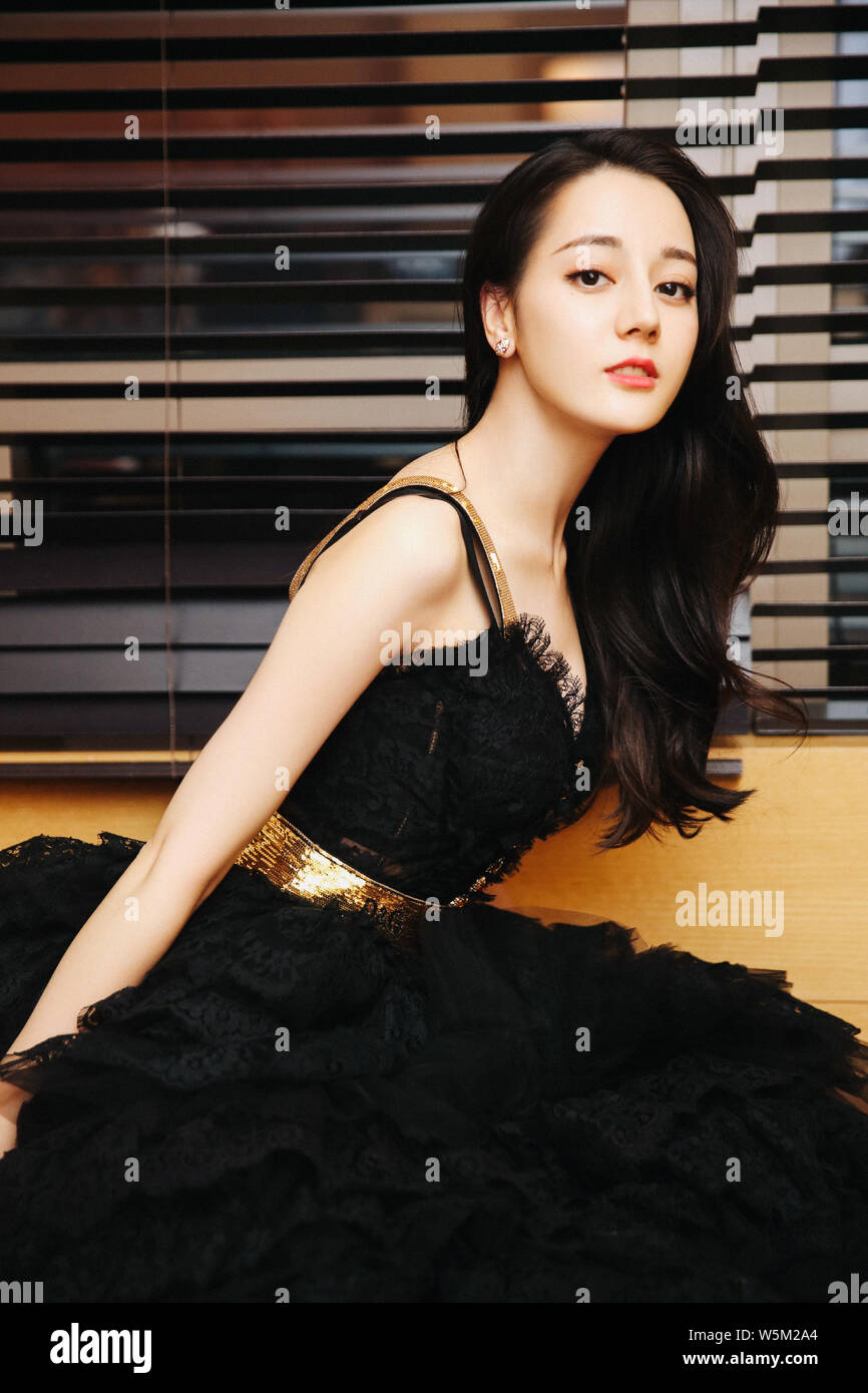 Dilraba dilmurat -Fotos und -Bildmaterial in hoher Auflösung – Alamy