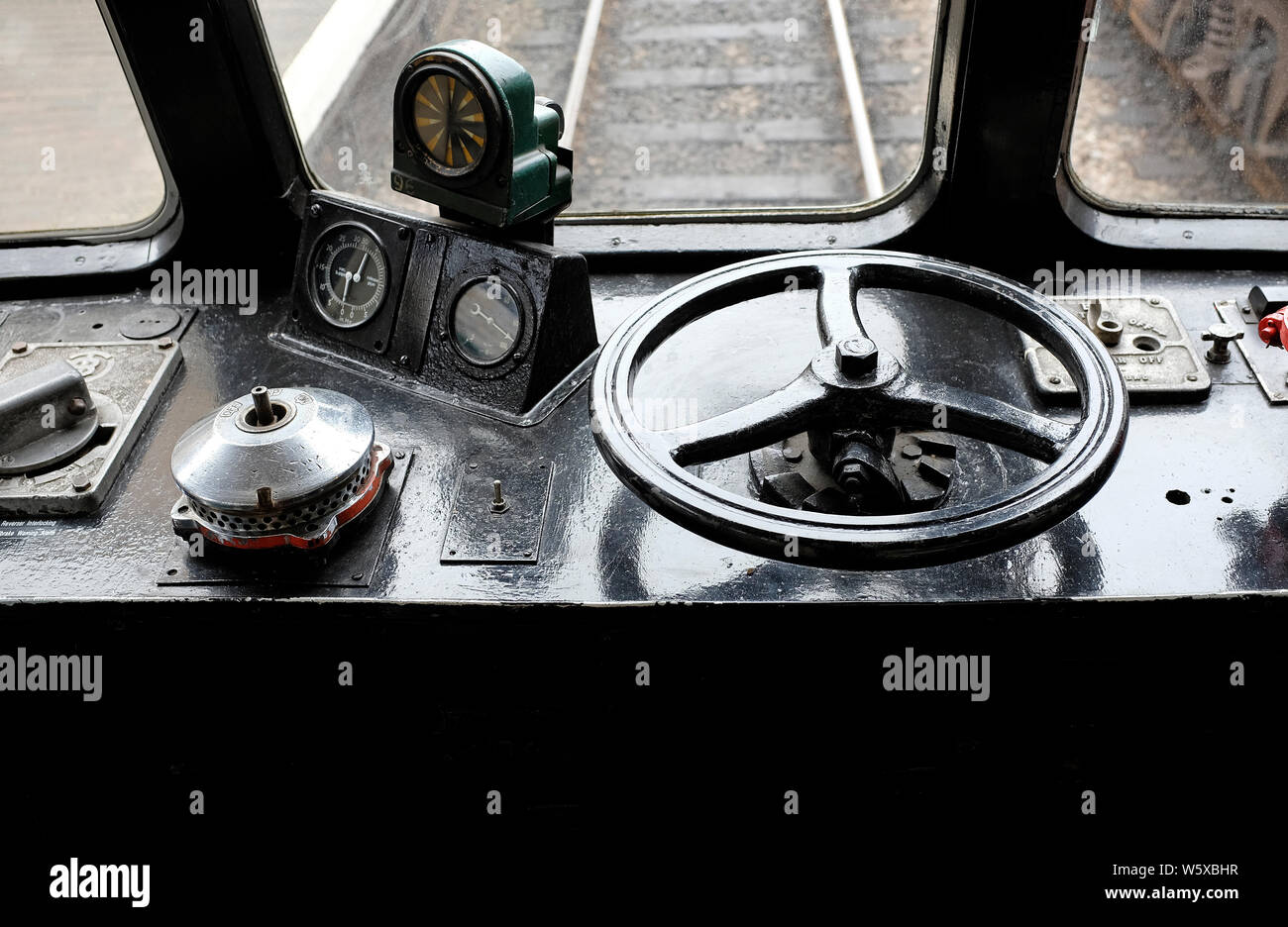 Train Cockpit Stockfotos und -bilder Kaufen - Alamy