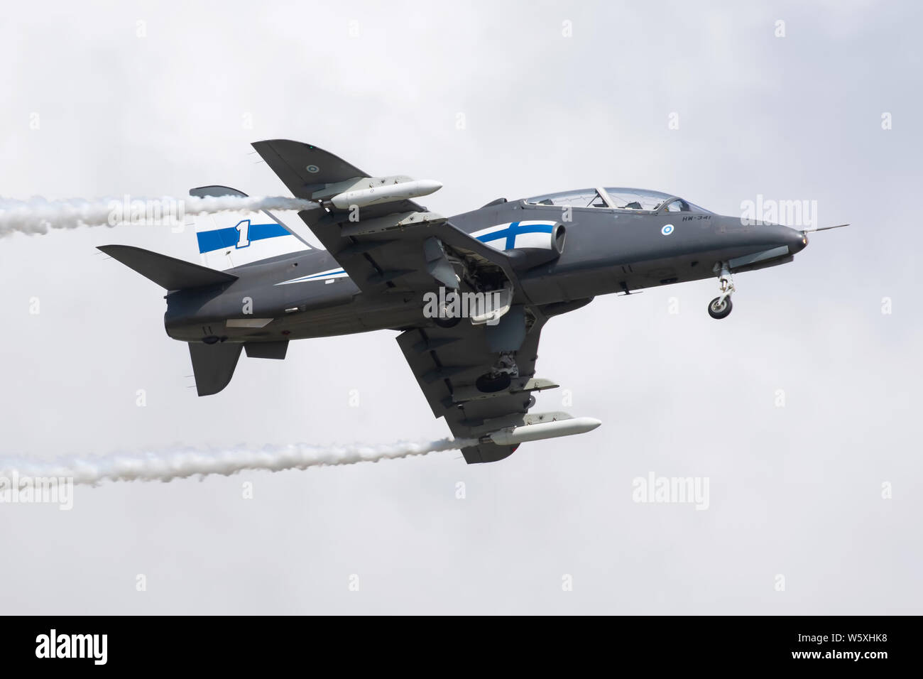 Hawk aircraft -Fotos und -Bildmaterial in hoher Auflösung – Alamy
