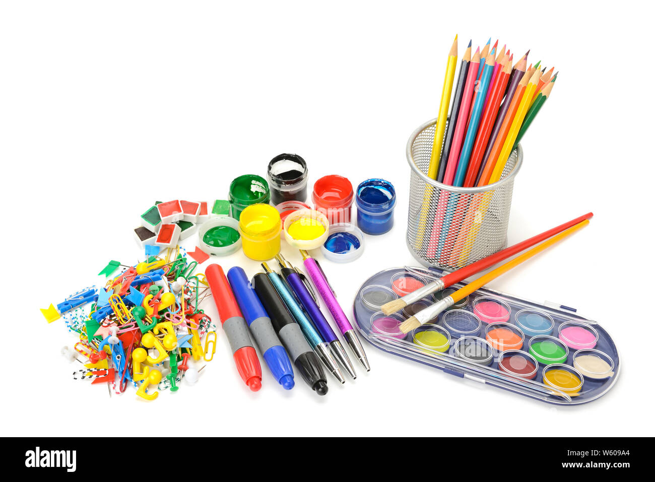 Schulbedarf isoliert -Fotos und -Bildmaterial in hoher Auflösung – Alamy