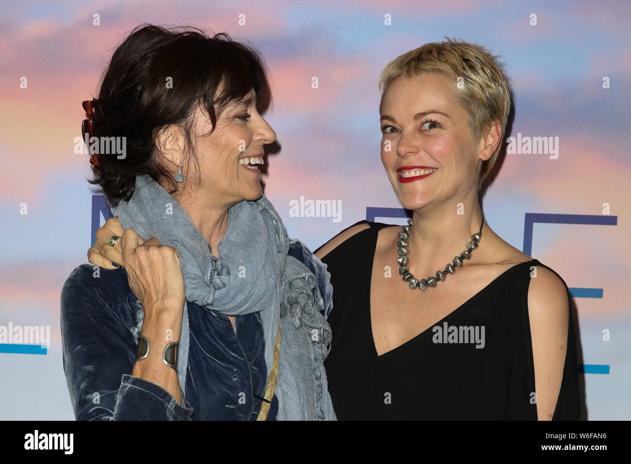 August 1, 2019, Sydney, NSW, Australien: RACHEL WARD und Tochter ...