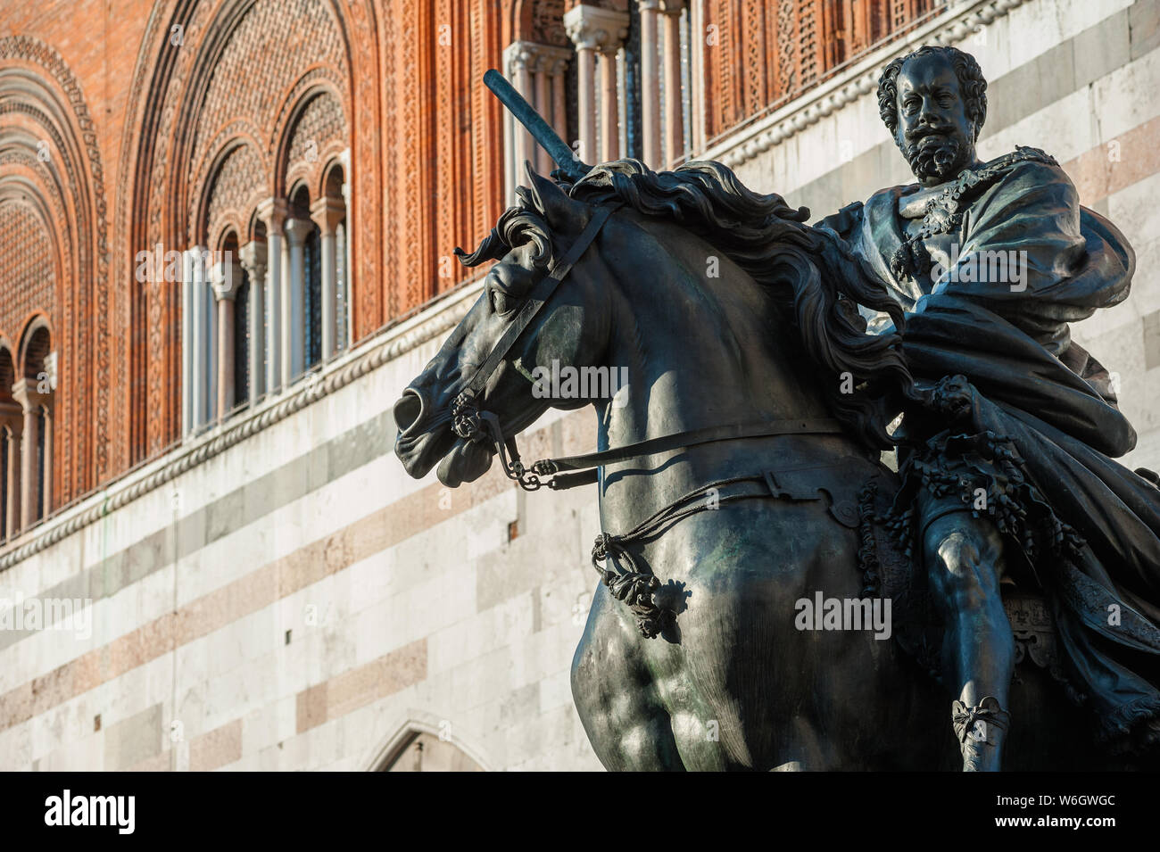 Reiterstatue von ranuccio und farnese -Fotos und -Bildmaterial in hoher ...