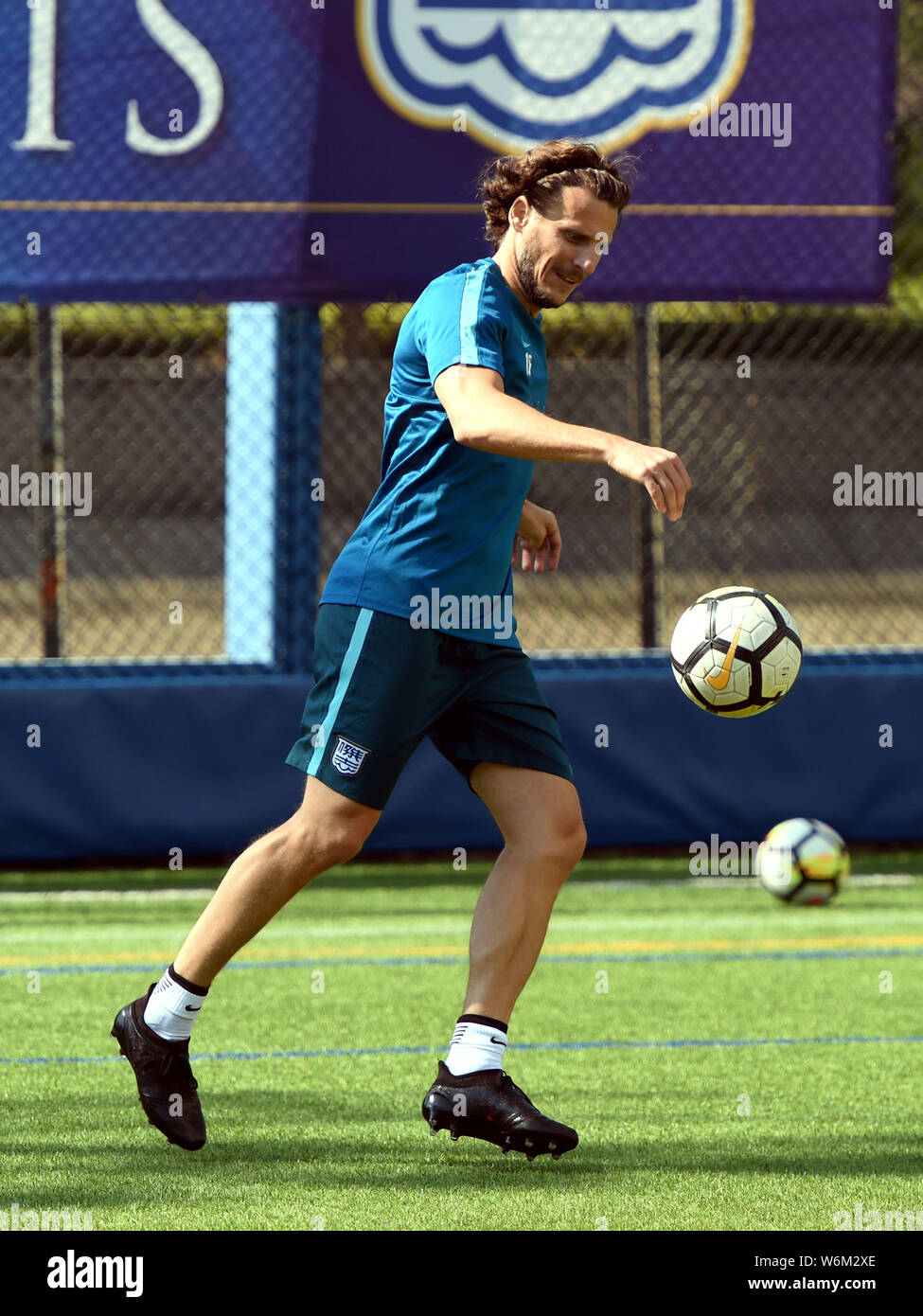 Uruguayischer Fußballspieler Diego FORLAN nimmt Teil an der ersten ...