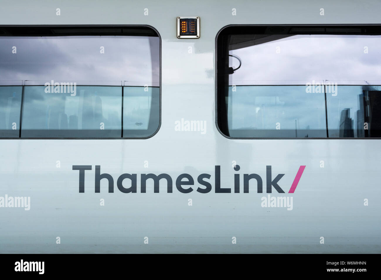 Thameslink logo -Fotos und -Bildmaterial in hoher Auflösung – Alamy
