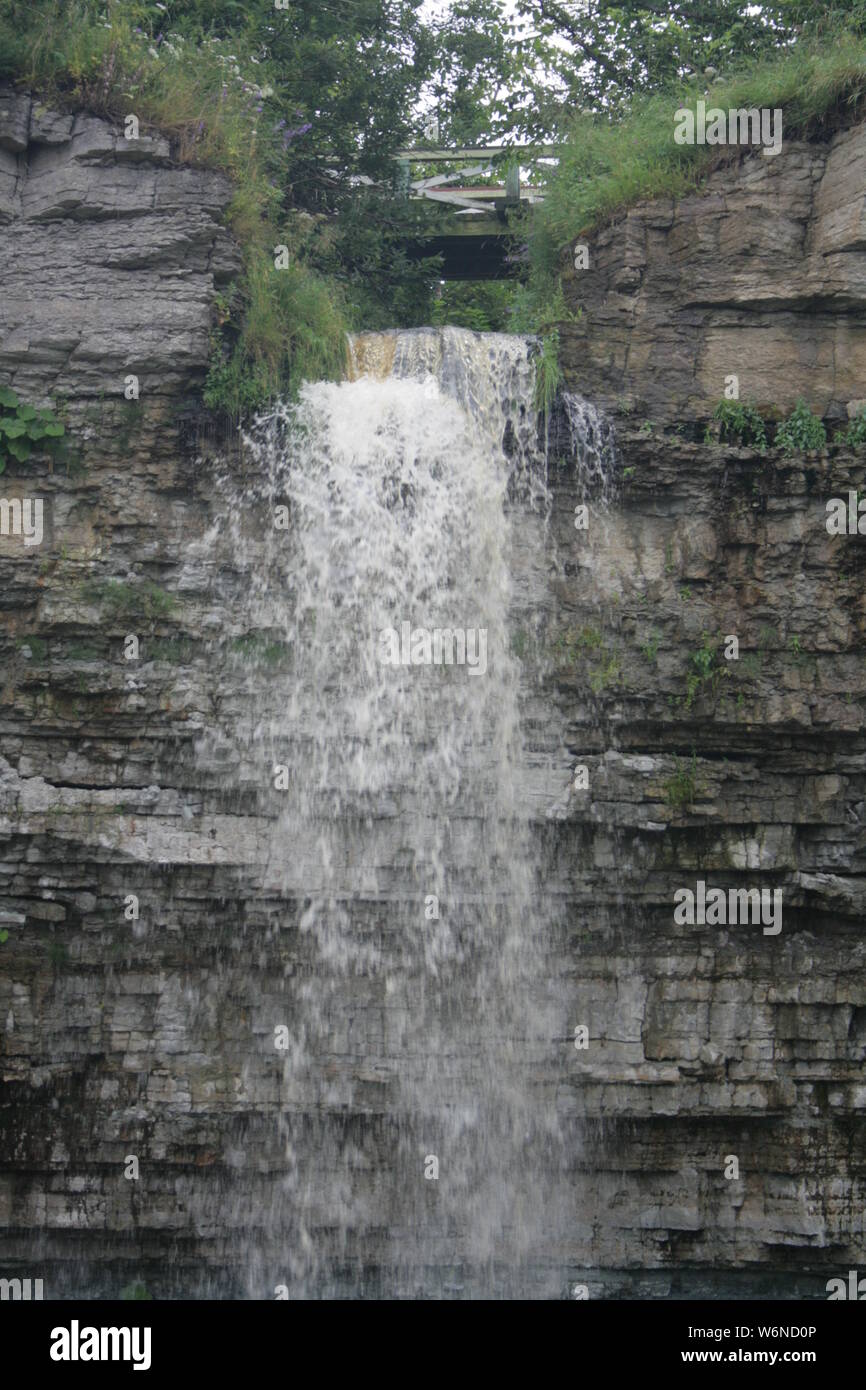 Valaste Wasserfall Stockfotos und -bilder Kaufen - Alamy