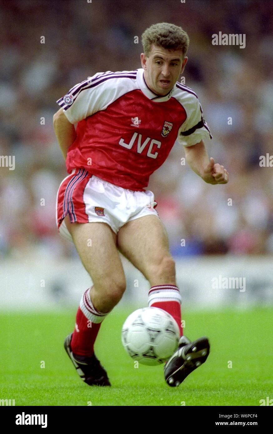 Nigel winterbrand -Fotos und -Bildmaterial in hoher Auflösung – Alamy