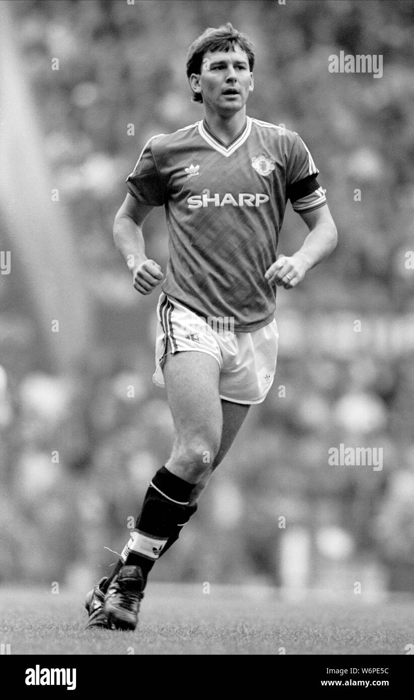 Bryan robson -Fotos und -Bildmaterial in hoher Auflösung – Alamy